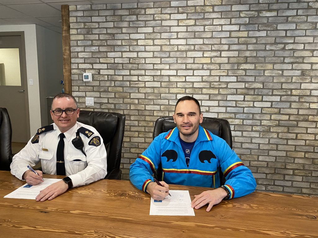 WLFN Renews Letter of Expectation with RCMP